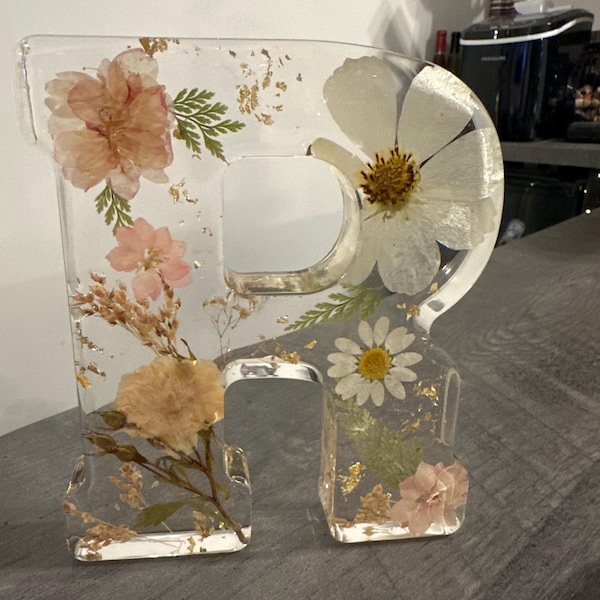 Pressed Flower Resin Letters - Etsy