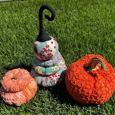 DIGITAL FILE Primitive Grungy Fall Pumpkin Gourds Printable Sewing ...