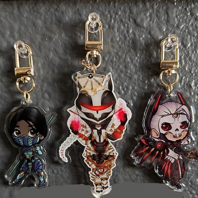 Apex Legends Lycanthrope Prestige Heirloom Loba Acrylic Keychain - Etsy