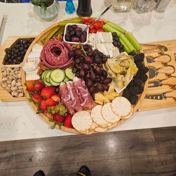 Round Cheese and Charcuterie Board Set - 13" Round Cheese Board and ...