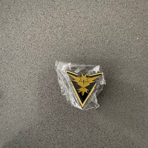 Pokemon Go Pin Team Instinct Lapel Pin Hat Pin Bag Pin - Etsy