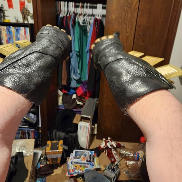 Tactical Armor Chest Gauntlet Made With Urethane for Cosplay Gauntlet ...