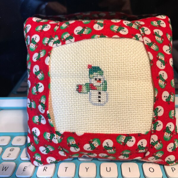 Snowman Mini Cross Stitch Pattern, CHRISTMAS Cross Stitch PDF, Instant ...