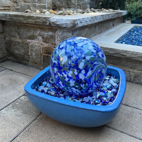 Hand Blown Art Glass Gaze Ball: Solar LED Garden Light - Etsy