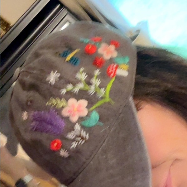 Custom Floral Baseball Cap, Daisy Hand Embroidered Baseball Cap, Wash ...