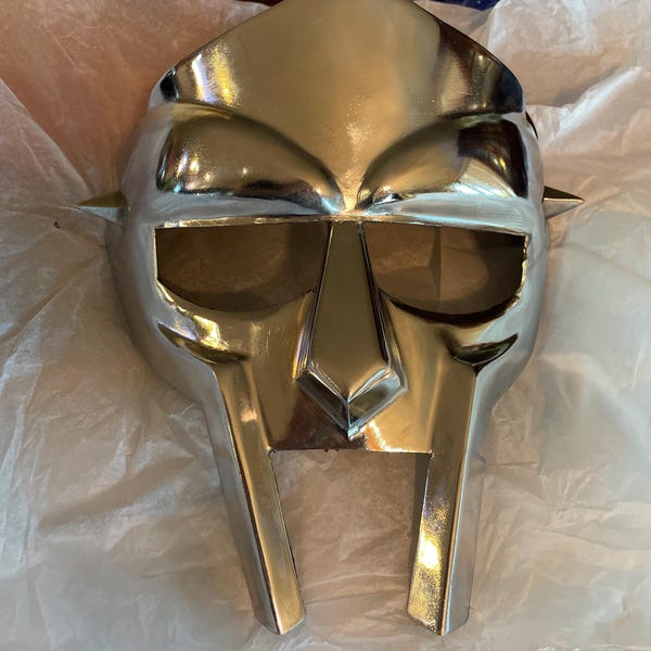 Maximus Gladiator Helmet Russell Crowe's Helmet for Cosplay Prop ...