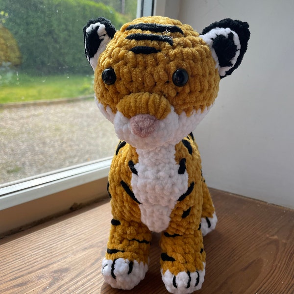 Niko Tiger - Crochet Pattern, Tiger Amigurumi Pattern, 4 Leg Tiger ...