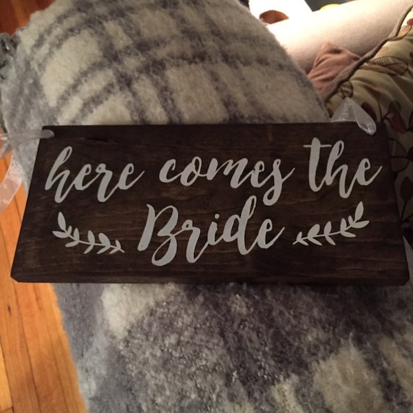Here Comes the Bride Sign - Wedding Sign - Custom Wedding Sign - Rustic ...