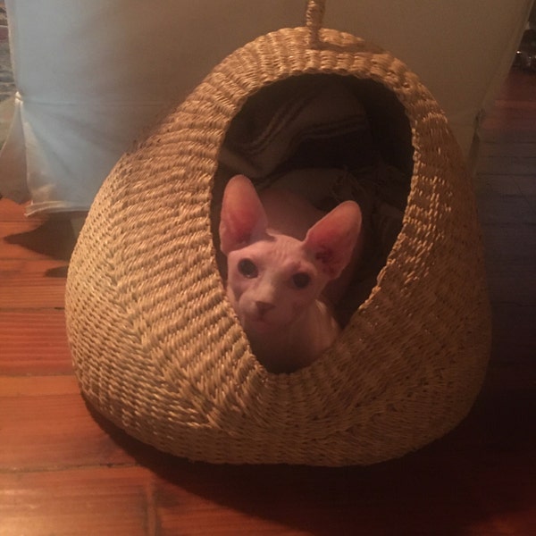 Handmade Woven Cat Bed Basket – Comfortable & Eco-friendly Pet Bed - Etsy