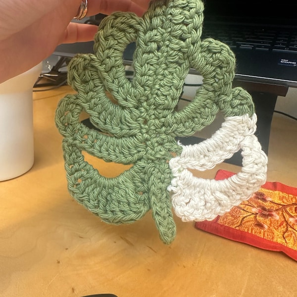 Monstera Leaf Coasters Crochet Pattern, Video Tutorial and PDF Download ...