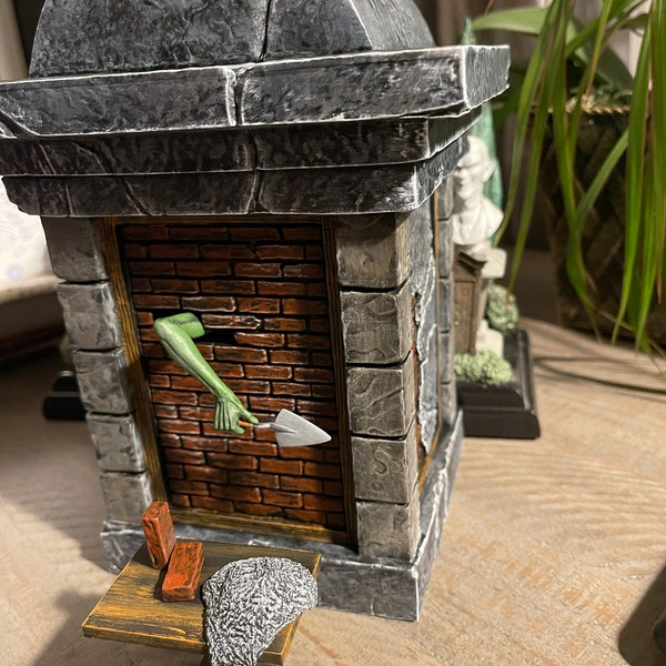 Haunted Mansion Ghost Tomb,crypt Fully Functional, Hidden Mickey Head ...