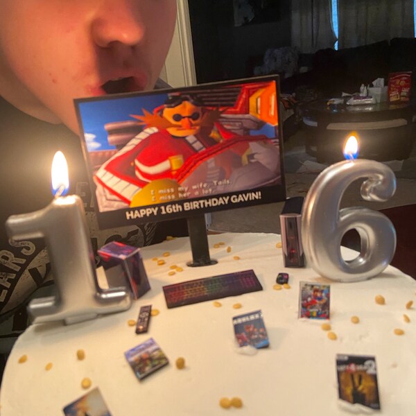 Gaming PC Birthday Cake Toppers | PERSONALISED Set | Custom Image ...
