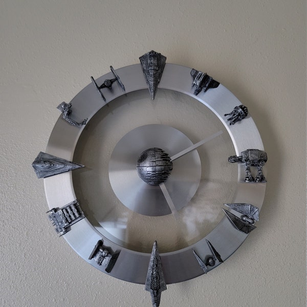 Star Wars Starships and Fighters Clock - Etsy
