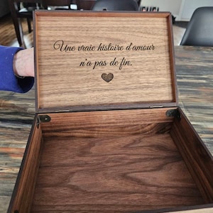 Custom Personalized Wooden Keepsake Box Gift for Him, Her, Boyfriend ...
