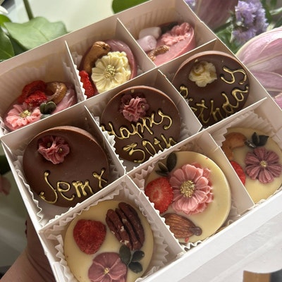 16 Personalised Rounds, Artisan Chocolate Mendiants Gift Box - Etsy UK