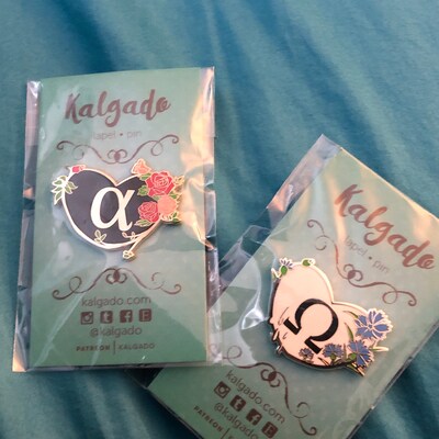 A/B/O Alpha Beta Omega Omegaverse Floral Heart Hard Enamel Pin - Etsy