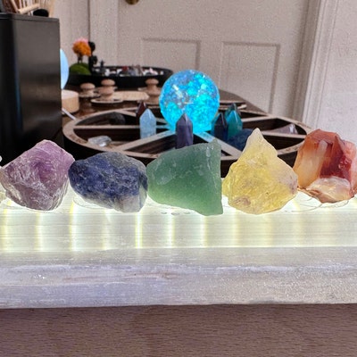 Raw Crystal 7 Chakra Set With Selenite Wand Raw Healing Crystals Chakra ...