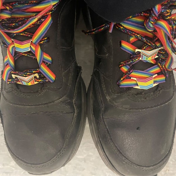 Pansexual Lace Locks — Small Subtle Gay Pride Shoelace Discreet Shoe ...