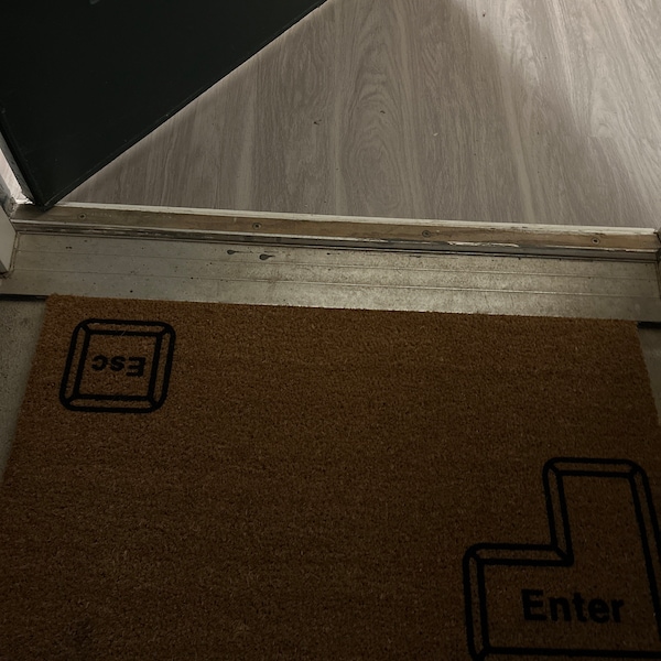 Enter Escape Doormat Keyboard Doormat Nerdy Gift Welcome Mat Cool ...