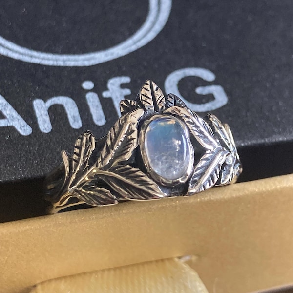 Custom 18K Gold Floral Style Engagement Ring With 0.5 Ct Natural ...