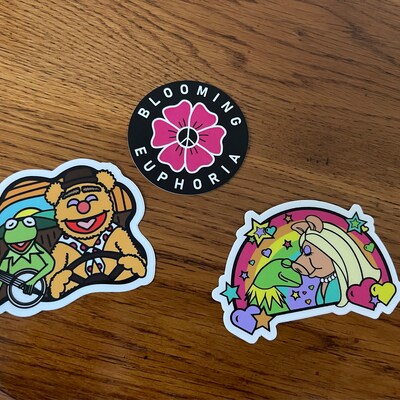 Spores Mold and Fungus Vinyl Sticker - Etsy