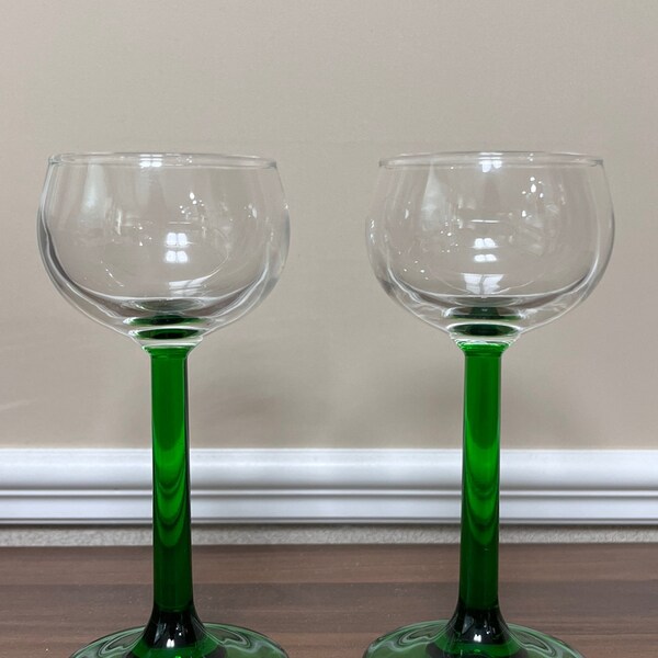 Small World Globe, World Map, Tabletop Globe Metal Axis and Wooden ...