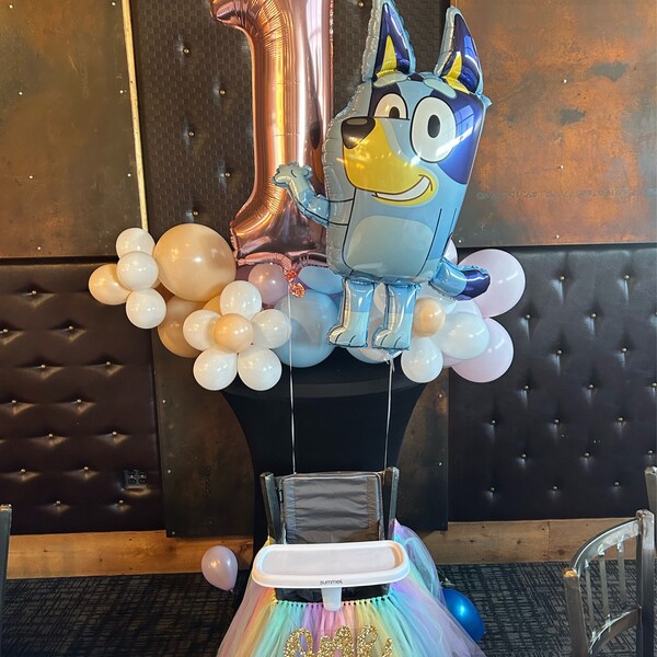 Licensed Bluey by Anagram Blue Dog Birthday Pastel Balloon Garland ...