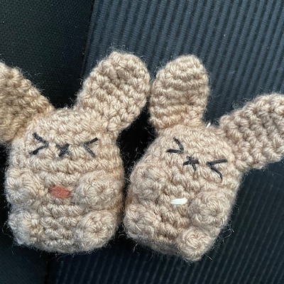 Crochet Mini Bunny Keychain, Handmade Keychain Cute Bunny - Etsy