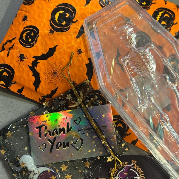 Skeleton Coffin Box - Skull Coffin Box - Plastic Treat Box - Plastic ...