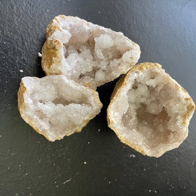 Break Your Own Geodes Lb Wholesale Bulk Lots: Choose How Many Pounds ...