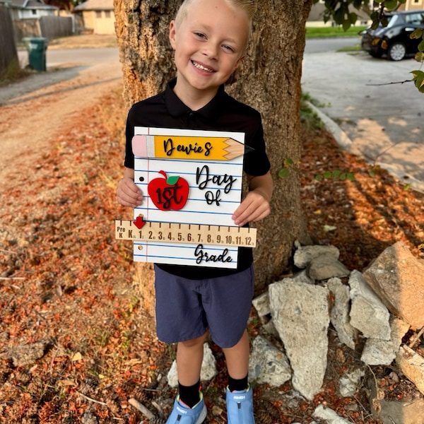 Personalized Back to School Sign, First Day of School Photo Prop ...