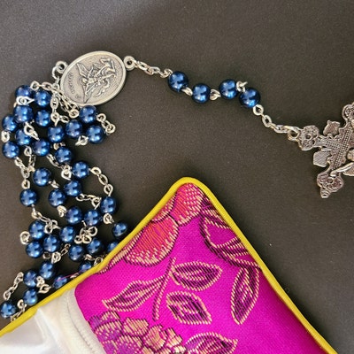 Passion of the Lord Lenten Rosary, Purple Bead Rosary With Pieta Center ...