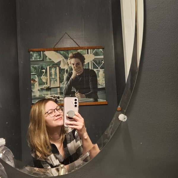 Funny Bathroom Poster, Edward Smell Stinky Face Poster - Etsy