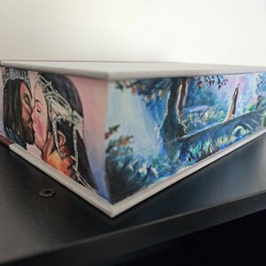 Velaris Painted on ACOTAR Book Edges - Etsy