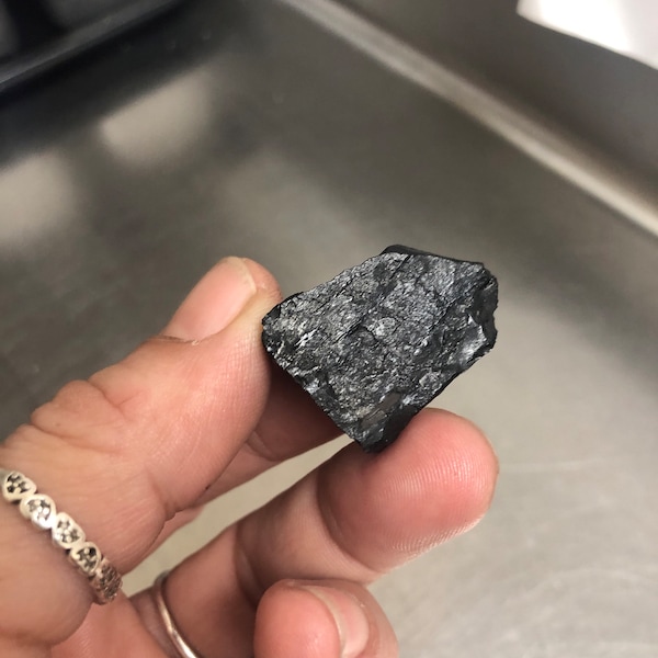 Jet Stone Raw – Rough Jet Stone - Good Luck - Crystal Healing - Crystal ...