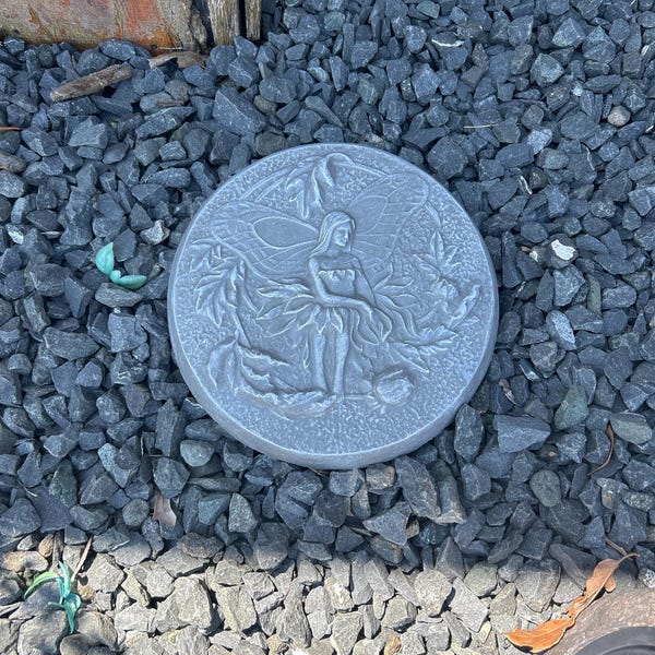 Garden Decoration: Compass Stepping Stone, Compass Rose Statue for ...