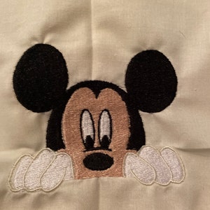 Minnie Mouse Embroidery Designs 2 Designs 4,5,6,7 Inch Size Each ...