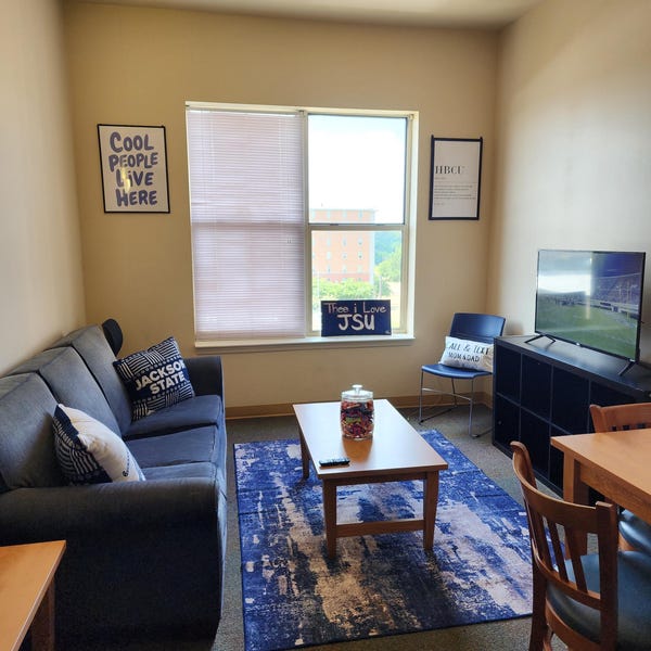 Kiss Lips Wall Art, Pink Lips Print, Trendy Digital Prints, Preppy Dorm ...