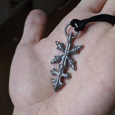 Vagrant Story Necklace Rood Inverse Necklace Made to Order Black Gold ...