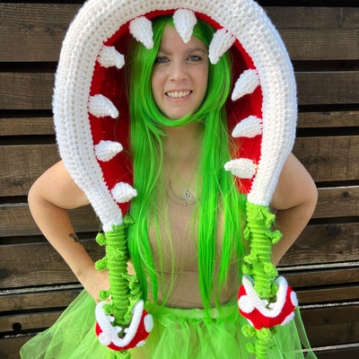 Twisted Chomper Hood Digital Pattern - Etsy