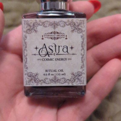 Victorian Rose Witch™ Love & Lust Rose Perfume Ritual Oil Love Witch ...