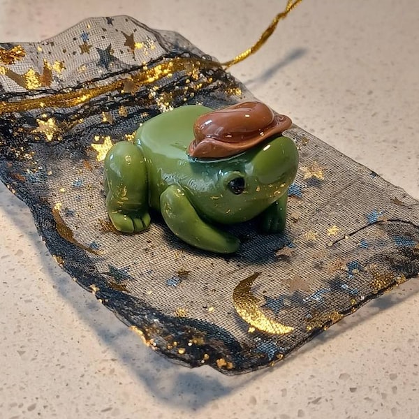 Cowboy Frog Figurine - Etsy