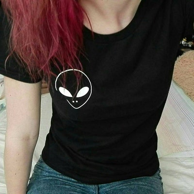 Alien Pocket Tee Alien Shirt - Etsy