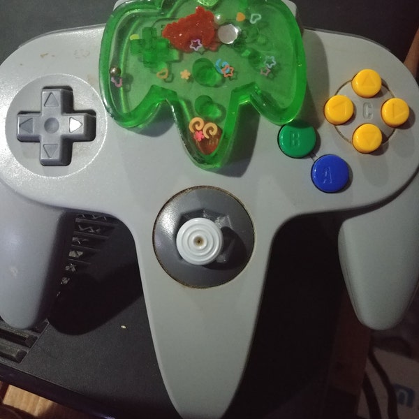 Animated Pixel Pink Moon Cloud Emote - Twitch, Discord, Youtube ...