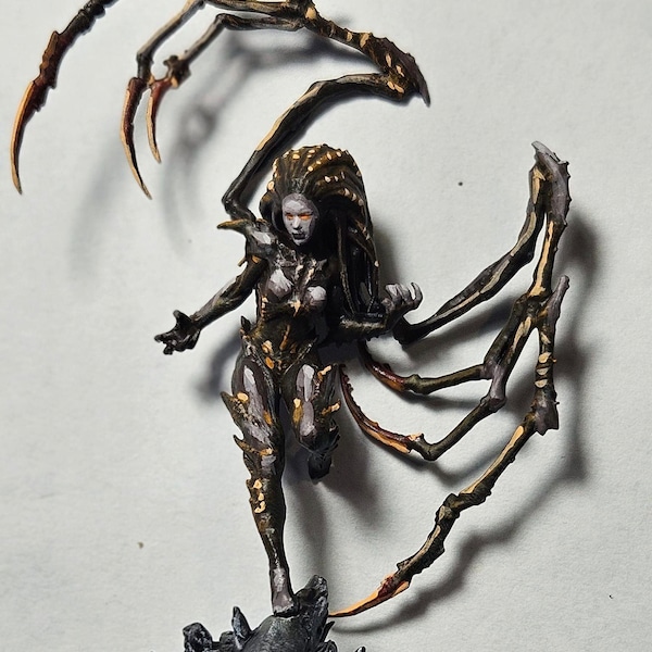 Kerrigan - Queen of Blades - Miniature 32mm / 75mm / 90mm ...
