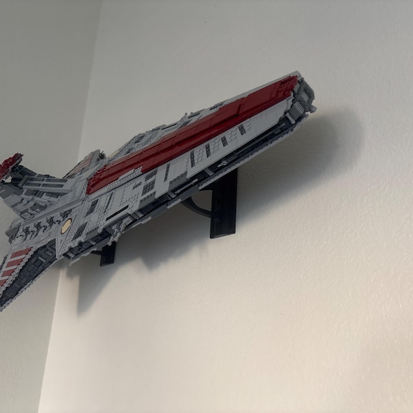 UCS Venator-class Star Wars Wall/table Mount - Fits Kit 75367 | 25 ...