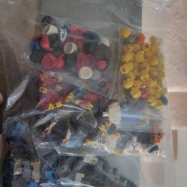 LEGO Lot of 50 Random Torsos, Heads, Legs & Hats! 200 Parts Total to ...