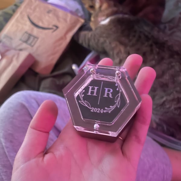 Hexagon Mini Flip Ring Box W Clear Acrylic Lid - Single Ring Engagement ...