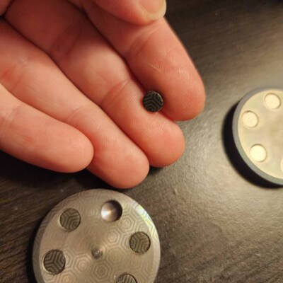 SPIROGRAPH Damascus Steel Worry Coin Anxiety Relief Metonboss - Etsy