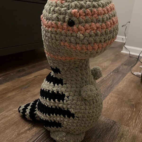 Crochet Pattern: Timothy the T-rex - Etsy